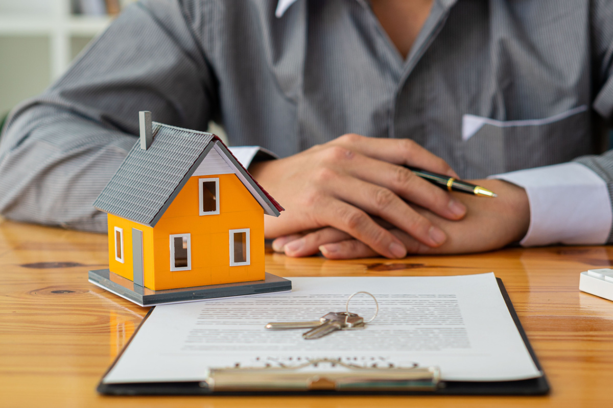 Dealing with Insurance Companies after a Natural Disaster